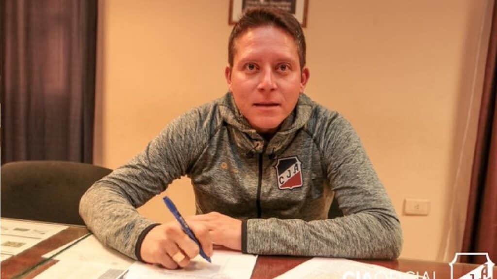 Tensión en Juventud Antoniana: Javier Russo negó la salida de Pablo ...